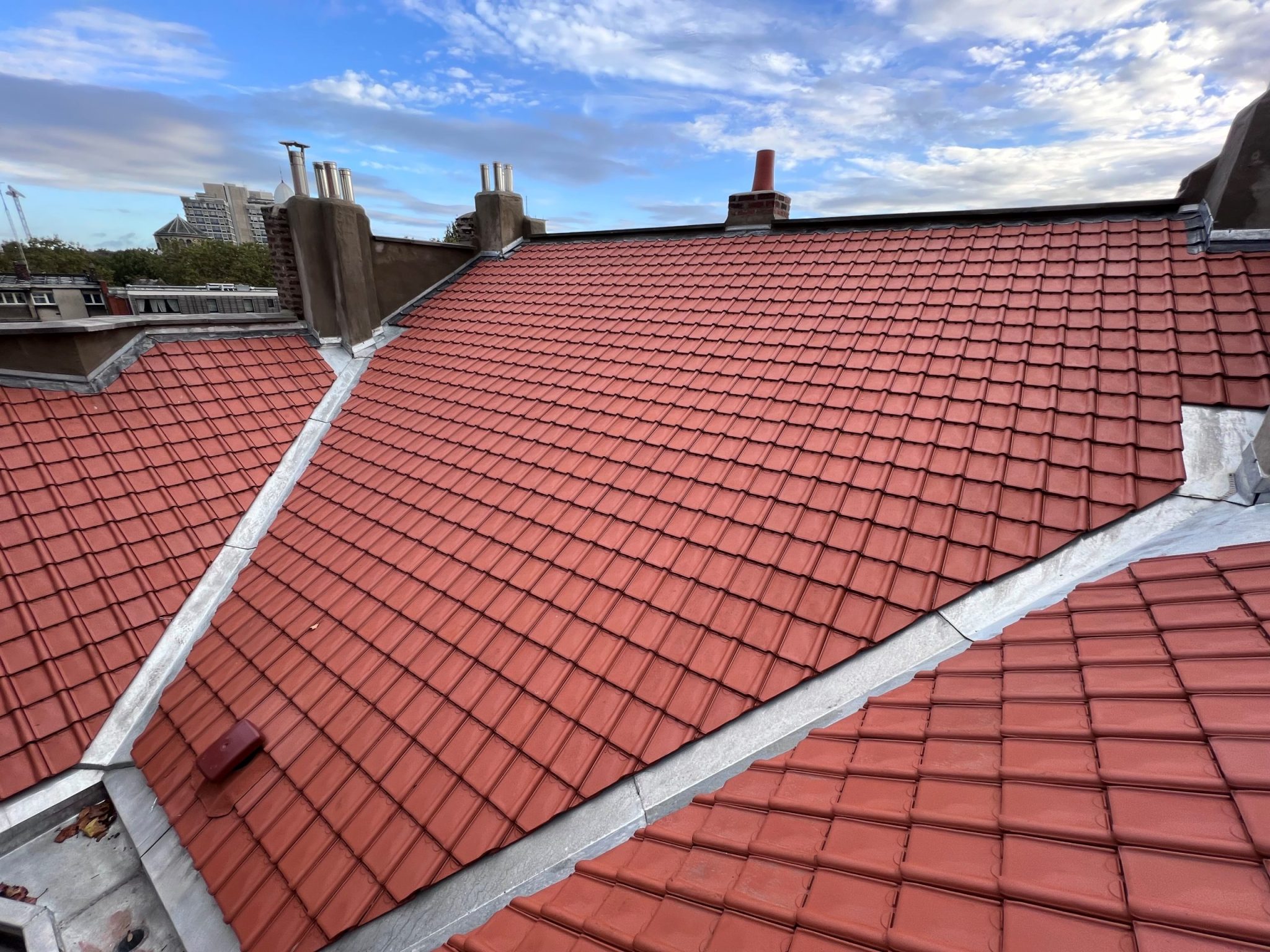 Inter Cheminée Toiture : Couvreur Lille | Intervention sous 48h